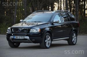 Black Volvo XC90 2011 in Riga, with an engine capacity of 2.40 L and mileage of 285 thousand km for 10990 €, photo 5 on AUTOMOTO.COM.LV