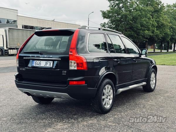 Black Volvo XC90 2011 in Tallinn, with an engine capacity of 2.40 L and mileage of 153 thousand km for 10990 €, photo 3 on AUTOMOTO.COM.LV