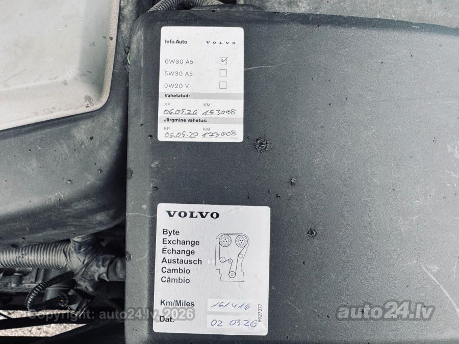 Melns Volvo XC90 2011 Tallina, ar dzinēja tilpumu 2.40 L un nobraukumu 153 tūkst. km par 10990 €, foto 18 vietnē AUTOMOTO.COM.LV