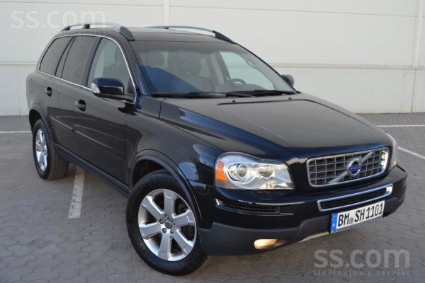 Black Volvo XC90 2011 in Riga, with an engine capacity of 2.40 L and mileage of 288 thousand km for 9390 €, photo 3 on AUTOMOTO.COM.LV