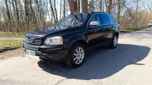 Melns Volvo XC90 2011 Rīga, ar dzinēja tilpumu 2.40 L un nobraukumu 313 tūkst. km par 7800 €, foto  vietnē AUTOMOTO.COM.LV