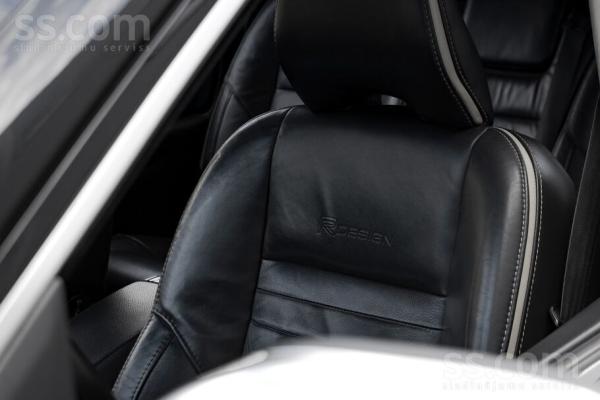Black Volvo XC90 2011 in Riga, with an engine capacity of 2.40 L and mileage of 0 thousand km for 8500 €, photo 10 on AUTOMOTO.COM.LV