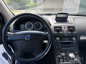 Black Volvo XC90 2011 in Daugavpils, with an engine capacity of 2.40 L and mileage of 196 thousand km for 10200 €, photo 20 on AUTOMOTO.COM.LV