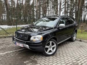 Melns Volvo XC90 2011 Rīga, ar dzinēja tilpumu 2.40 L un nobraukumu 231 tūkst. km par 8990 €, foto  vietnē AUTOMOTO.COM.LV