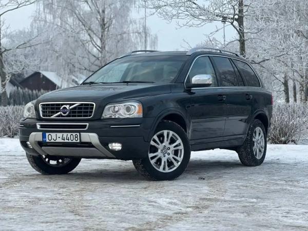 Melns Volvo XC90 2011 Jelgava, ar dzinēja tilpumu 2.40 L un nobraukumu 253 tūkst. km par 11600 €, foto 1 vietnē AUTOMOTO.COM.LV