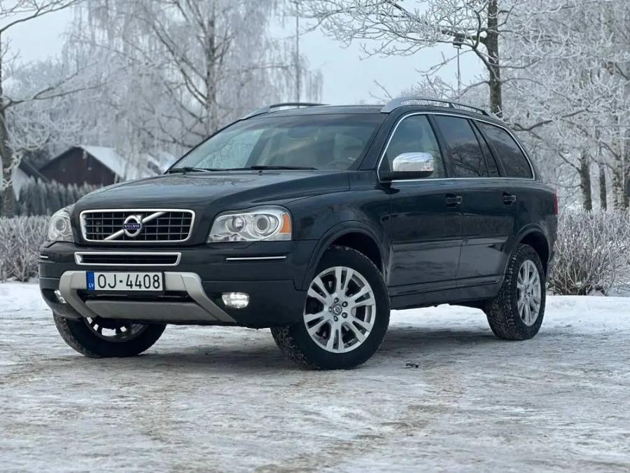 Melns Volvo XC90 2011 Jelgava, ar dzinēja tilpumu 2.40 L un nobraukumu 253 tūkst. km par 11600 €, foto 1 vietnē AUTOMOTO.COM.LV