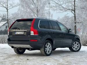 Melns Volvo XC90 2011 Jelgava, ar dzinēja tilpumu 2.40 L un nobraukumu 253 tūkst. km par 11600 €, foto 5 vietnē AUTOMOTO.COM.LV