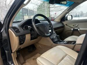 Melns Volvo XC90 2011 Jelgava, ar dzinēja tilpumu 2.40 L un nobraukumu 253 tūkst. km par 11600 €, foto 9 vietnē AUTOMOTO.COM.LV