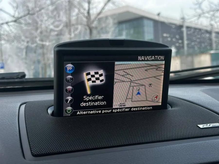 Melns Volvo XC90 2011 Jelgava, ar dzinēja tilpumu 2.40 L un nobraukumu 253 tūkst. km par 11600 €, foto 25 vietnē AUTOMOTO.COM.LV