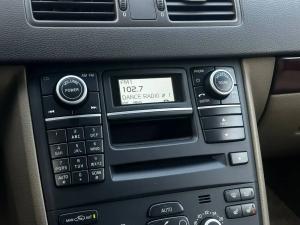 Melns Volvo XC90 2011 Jelgava, ar dzinēja tilpumu 2.40 L un nobraukumu 253 tūkst. km par 11600 €, foto 26 vietnē AUTOMOTO.COM.LV