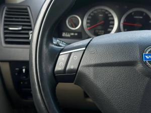Melns Volvo XC90 2011 Jelgava, ar dzinēja tilpumu 2.40 L un nobraukumu 253 tūkst. km par 11600 €, foto 31 vietnē AUTOMOTO.COM.LV
