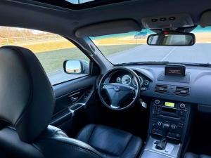Melns Volvo XC90 2011 Rēzekne, ar dzinēja tilpumu 2.40 L un nobraukumu 250 tūkst. km par 8990 €, foto 16 vietnē AUTOMOTO.COM.LV