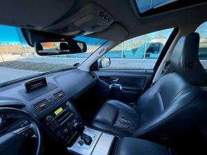 Melns Volvo XC90 2011 Rēzekne, ar dzinēja tilpumu 2.40 L un nobraukumu 250 tūkst. km par 8990 €, foto 17 vietnē AUTOMOTO.COM.LV