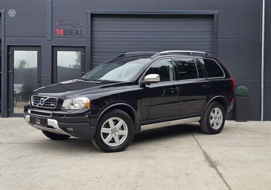 Melns Volvo XC90 2011 Utena, ar dzinēja tilpumu 2.40 L un nobraukumu 275 tūkst. km par 9750 €, foto 4 vietnē AUTOMOTO.COM.LV