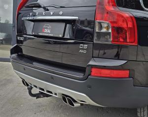 Melns Volvo XC90 2011 Utena, ar dzinēja tilpumu 2.40 L un nobraukumu 275 tūkst. km par 9750 €, foto 19 vietnē AUTOMOTO.COM.LV