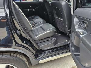 Melns Volvo XC90 2011 Utena, ar dzinēja tilpumu 2.40 L un nobraukumu 275 tūkst. km par 9750 €, foto 42 vietnē AUTOMOTO.COM.LV