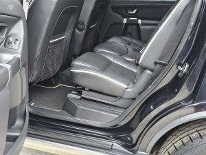 Melns Volvo XC90 2011 Utena, ar dzinēja tilpumu 2.40 L un nobraukumu 275 tūkst. km par 9750 €, foto 43 vietnē AUTOMOTO.COM.LV