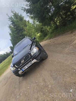 Black Volvo XC90 2011 in Riga, with an engine capacity of 2.40 L and mileage of 262 thousand km for 9600 €, photo  on AUTOMOTO.COM.LV