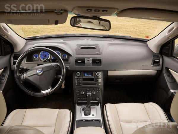 Melns Volvo XC90 2011 Rīga, ar dzinēja tilpumu 3.20 L un nobraukumu 345 tūkst. km par 8950 €, foto 8 vietnē AUTOMOTO.COM.LV