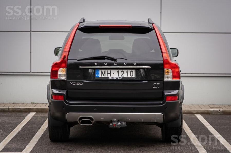 Melns Volvo XC90 2011 Rīga, ar dzinēja tilpumu 2.40 L un nobraukumu 356 tūkst. km par 8150 €, foto 6 vietnē AUTOMOTO.COM.LV