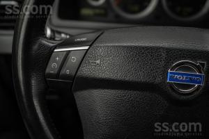 Melns Volvo XC90 2011 Rīga, ar dzinēja tilpumu 2.40 L un nobraukumu 356 tūkst. km par 8150 €, foto 21 vietnē AUTOMOTO.COM.LV