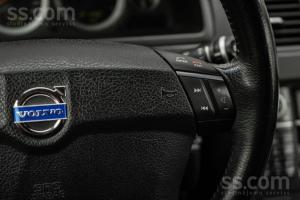 Melns Volvo XC90 2011 Rīga, ar dzinēja tilpumu 2.40 L un nobraukumu 356 tūkst. km par 8150 €, foto 23 vietnē AUTOMOTO.COM.LV