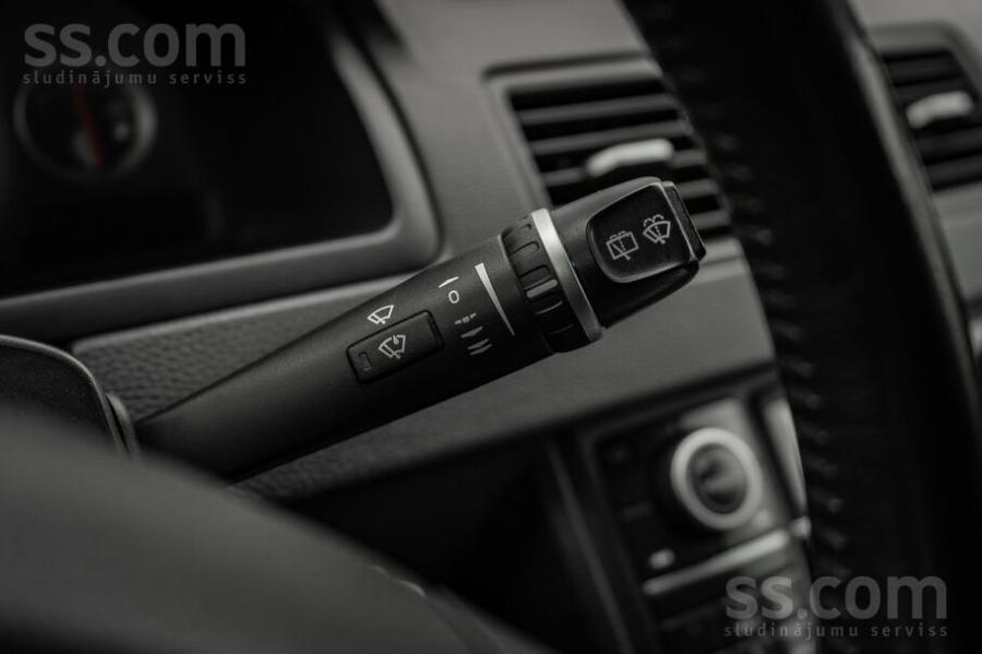 Melns Volvo XC90 2011 Rīga, ar dzinēja tilpumu 2.40 L un nobraukumu 356 tūkst. km par 8150 €, foto 24 vietnē AUTOMOTO.COM.LV