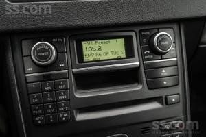 Melns Volvo XC90 2011 Rīga, ar dzinēja tilpumu 2.40 L un nobraukumu 356 tūkst. km par 8150 €, foto 28 vietnē AUTOMOTO.COM.LV