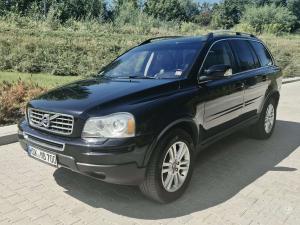 Black Volvo XC90 2011 in Vilnius, with an engine capacity of 2.40 L and mileage of 316 thousand km for 11400 €, photo 10 on AUTOMOTO.COM.LV