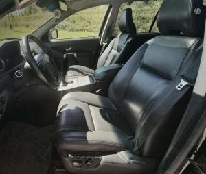 Black Volvo XC90 2011 in Vilnius, with an engine capacity of 2.40 L and mileage of 316 thousand km for 11400 €, photo 20 on AUTOMOTO.COM.LV