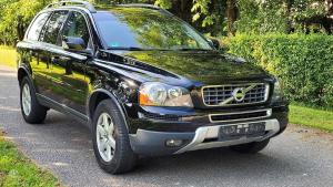 Melns Volvo XC90 2011 Kretinga, ar dzinēja tilpumu 2.40 L un nobraukumu 290 tūkst. km par 8200 €, foto 3 vietnē AUTOMOTO.COM.LV