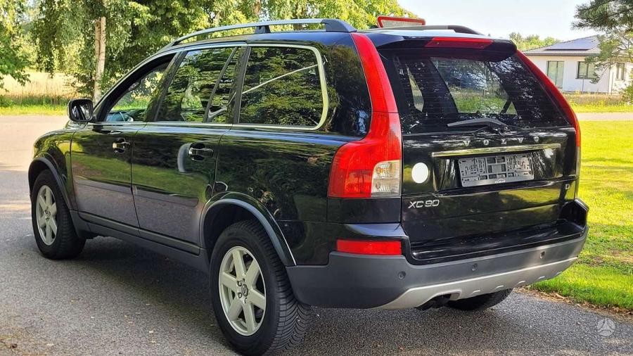 Melns Volvo XC90 2011 Kretinga, ar dzinēja tilpumu 2.40 L un nobraukumu 290 tūkst. km par 8200 €, foto 8 vietnē AUTOMOTO.COM.LV