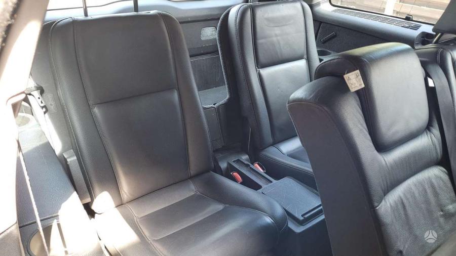 Melns Volvo XC90 2011 Kretinga, ar dzinēja tilpumu 2.40 L un nobraukumu 290 tūkst. km par 8200 €, foto 21 vietnē AUTOMOTO.COM.LV