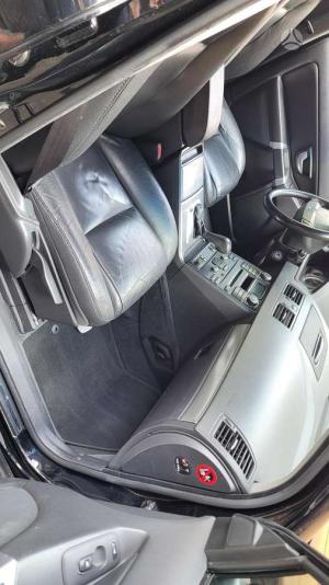 Melns Volvo XC90 2011 Kretinga, ar dzinēja tilpumu 2.40 L un nobraukumu 290 tūkst. km par 8200 €, foto 22 vietnē AUTOMOTO.COM.LV
