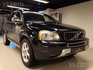 Melns Volvo XC90 2011 Jelgava, ar dzinēja tilpumu 2.40 L un nobraukumu 258 tūkst. km par 8800 €, foto  vietnē AUTOMOTO.COM.LV