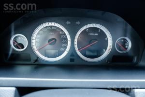 Черный Вольво ХС90 2011 в Рига, объемом двигателя 2.40 л и пробегом 335 тыс. км за 8390 €, фото 21 на AUTOMOTO.COM.LV
