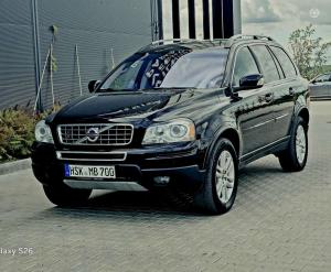 Melns Volvo XC90 2011 Viļņa, ar dzinēja tilpumu 2.40 L un nobraukumu 312 tūkst. km par 11200 €, foto  vietnē AUTOMOTO.COM.LV
