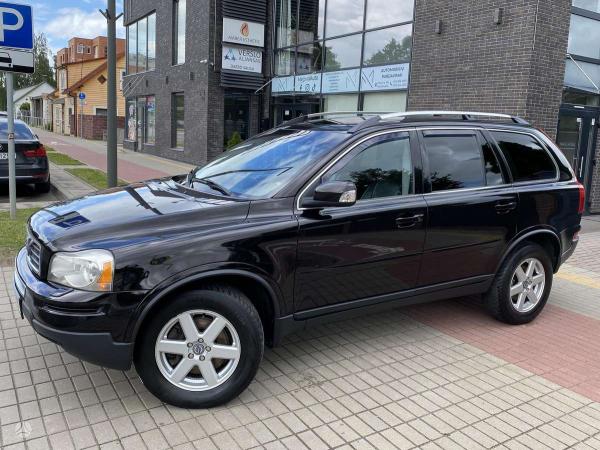 Melns Volvo XC90 2011 Marijampole, ar dzinēja tilpumu 2.40 L un nobraukumu 286 tūkst. km par 10499 €, foto 10 vietnē AUTOMOTO.COM.LV