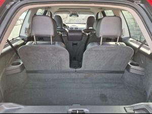 Black Volvo XC90 2011 in Marijampole, with an engine capacity of 2.40 L and mileage of 235 thousand km for 9499 €, photo 7 on AUTOMOTO.COM.LV