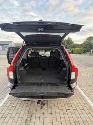 Melns Volvo XC90 2011 Rīga, ar dzinēja tilpumu 2.40 L un nobraukumu 290 tūkst. km par 11600 €, foto 11 vietnē AUTOMOTO.COM.LV