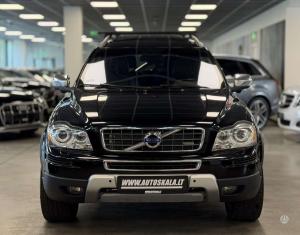 Melns Volvo XC90 2011 Klaipėda, ar dzinēja tilpumu 2.40 L un nobraukumu 273 tūkst. km par 11900 €, foto 3 vietnē AUTOMOTO.COM.LV