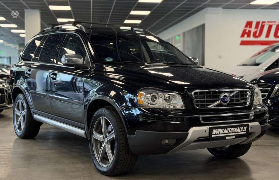 Melns Volvo XC90 2011 Klaipėda, ar dzinēja tilpumu 2.40 L un nobraukumu 273 tūkst. km par 11900 €, foto 14 vietnē AUTOMOTO.COM.LV