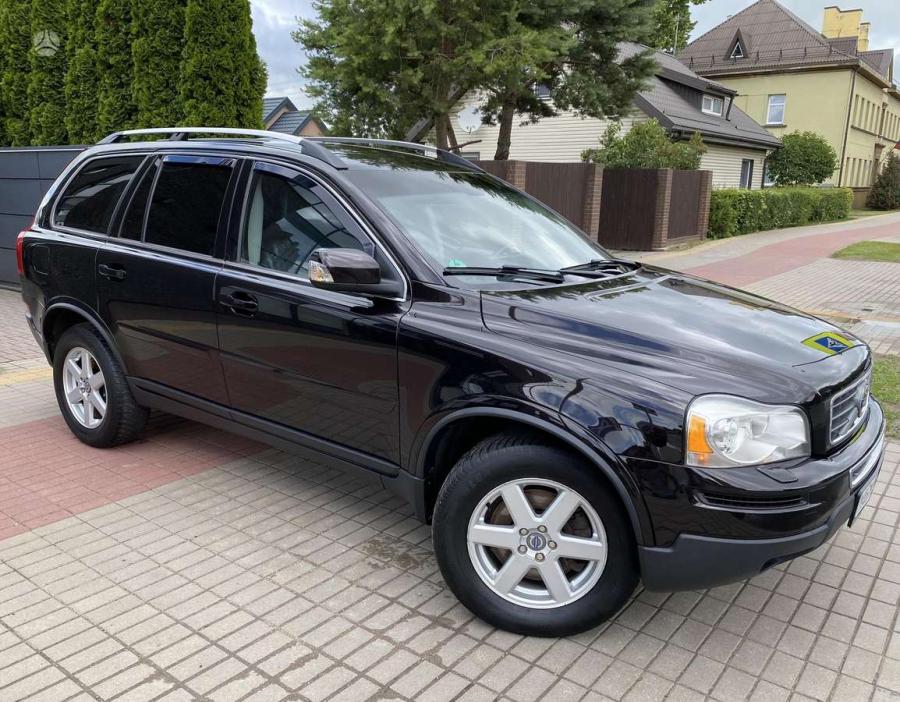 Melns Volvo XC90 2011 Marijampole, ar dzinēja tilpumu 2.40 L un nobraukumu 286 tūkst. km par 10750 €, foto 9 vietnē AUTOMOTO.COM.LV