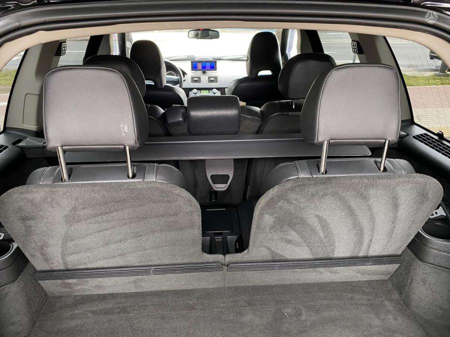 Melns Volvo XC90 2011 Marijampole, ar dzinēja tilpumu 2.40 L un nobraukumu 286 tūkst. km par 10750 €, foto 25 vietnē AUTOMOTO.COM.LV