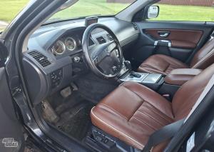 Melns Volvo XC90 2011 Marijampole, ar dzinēja tilpumu 2.40 L un nobraukumu 330 tūkst. km par 8999 €, foto 14 vietnē AUTOMOTO.COM.LV