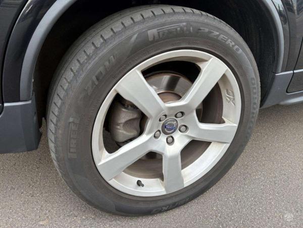 Melns Volvo XC90 2011 Rīga, ar dzinēja tilpumu 3.19 L un nobraukumu 355 tūkst. km par 8950 €, foto 9 vietnē AUTOMOTO.COM.LV