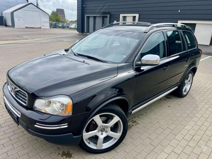 Melns Volvo XC90 2011 Kauņa, ar dzinēja tilpumu 2.40 L un nobraukumu 286 tūkst. km par 9499 €, foto 5 vietnē AUTOMOTO.COM.LV