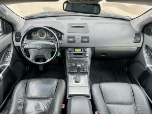 Melns Volvo XC90 2011 Kauņa, ar dzinēja tilpumu 2.40 L un nobraukumu 286 tūkst. km par 9499 €, foto 12 vietnē AUTOMOTO.COM.LV