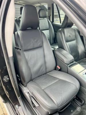 Melns Volvo XC90 2011 Kauņa, ar dzinēja tilpumu 2.40 L un nobraukumu 286 tūkst. km par 9499 €, foto 18 vietnē AUTOMOTO.COM.LV