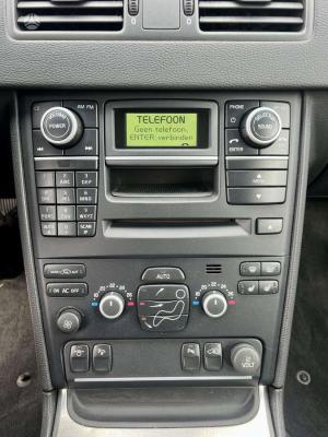 Melns Volvo XC90 2011 Kauņa, ar dzinēja tilpumu 2.40 L un nobraukumu 286 tūkst. km par 9499 €, foto 23 vietnē AUTOMOTO.COM.LV